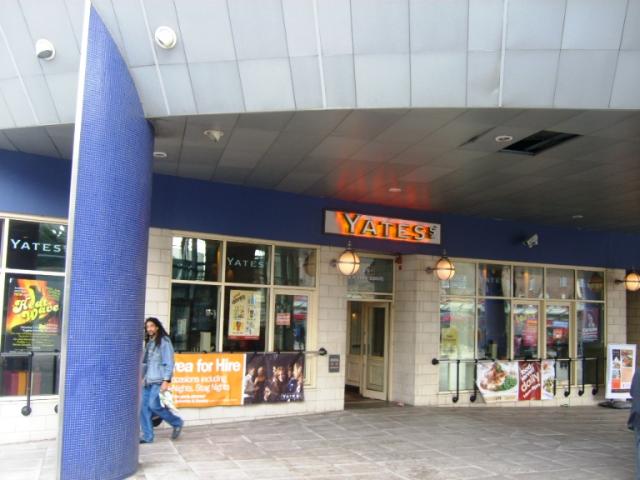 Yate's, Wood Green